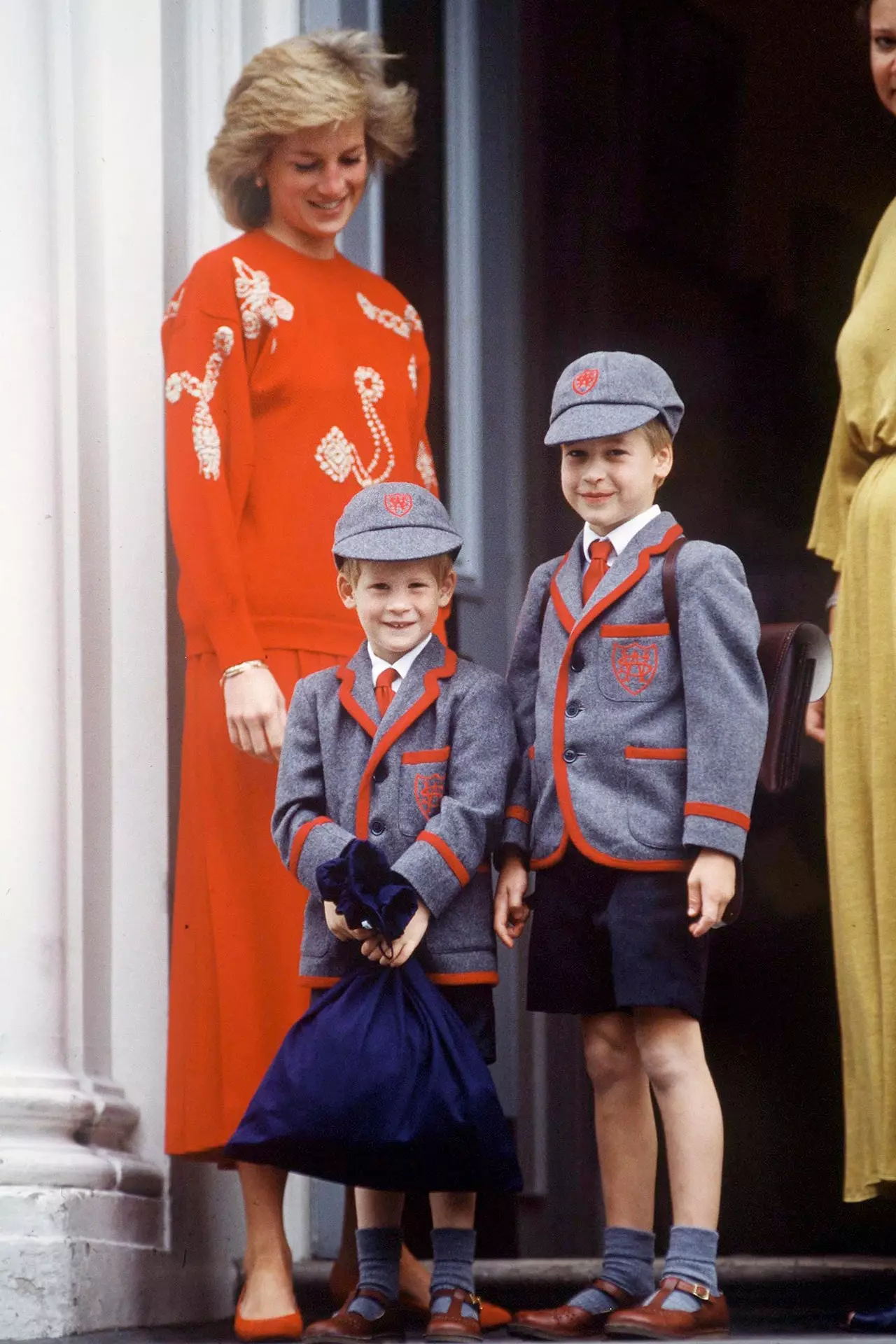 Diana Princess of Wales miaraka amin'i Prince William sy Prince Harry