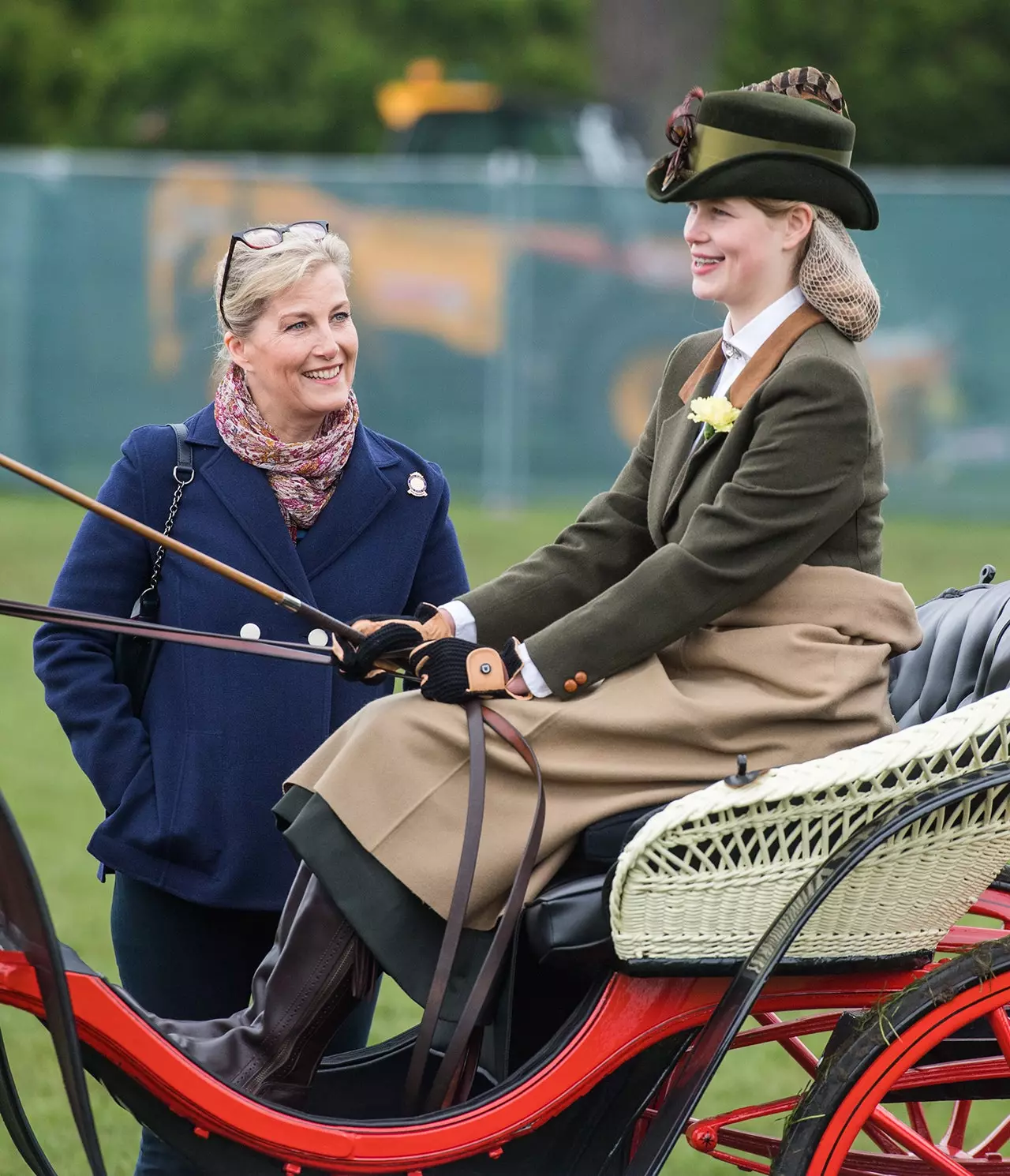 Lady Louise Windsor angkat sareng Ratu di Balmoral