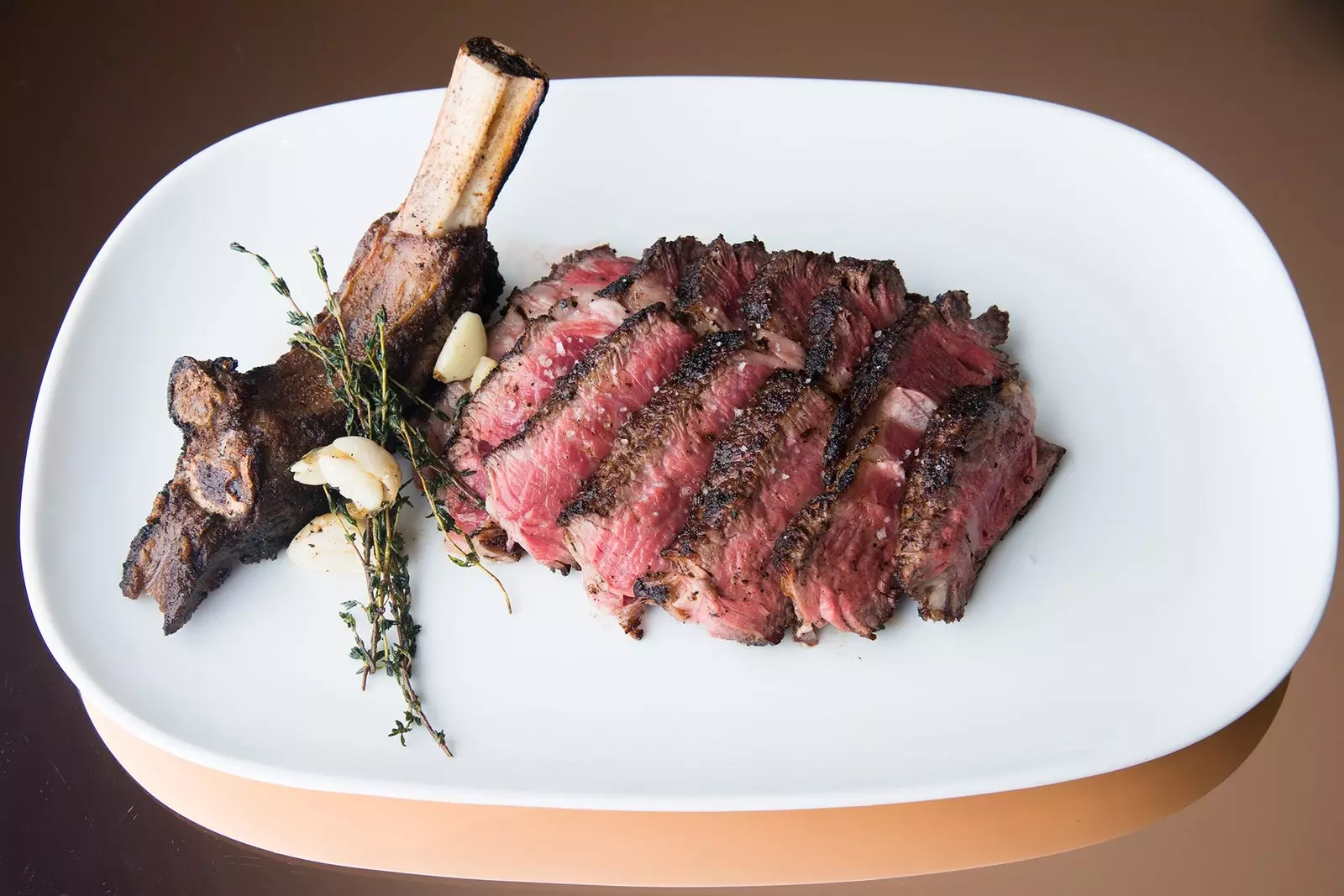 Baştirîn steak li restorantên steak ên Londonê li lêkolîna Londonê