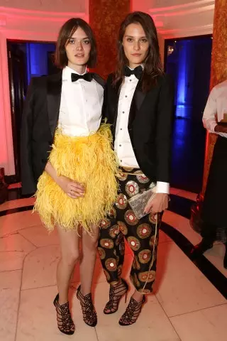 Sam Rollinson und Charlotte Wiggins