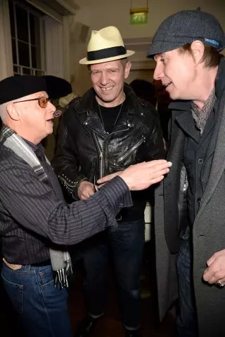 Bernard Rhodes Paul Simonon og Rhys Ifans