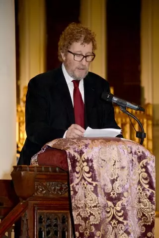 Sebastian Faulk