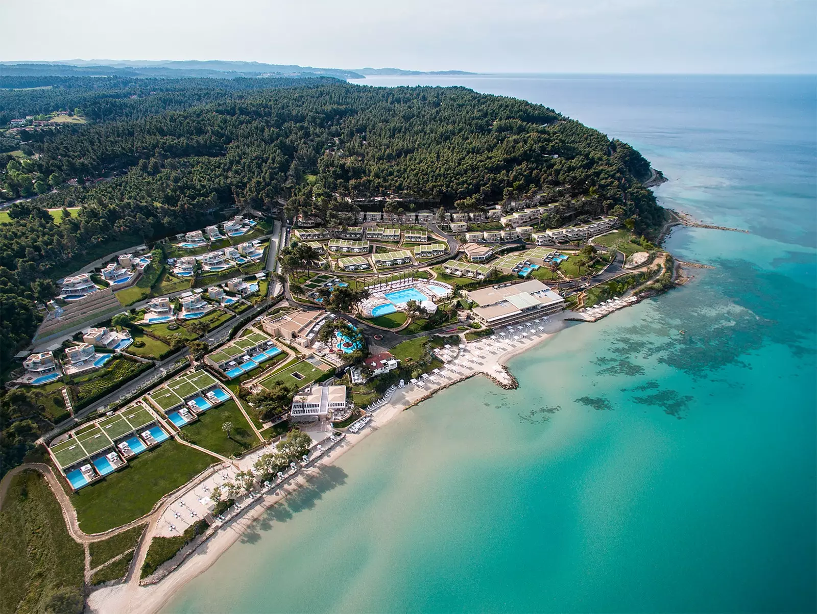 La Greka Fuĝo Sani Resort