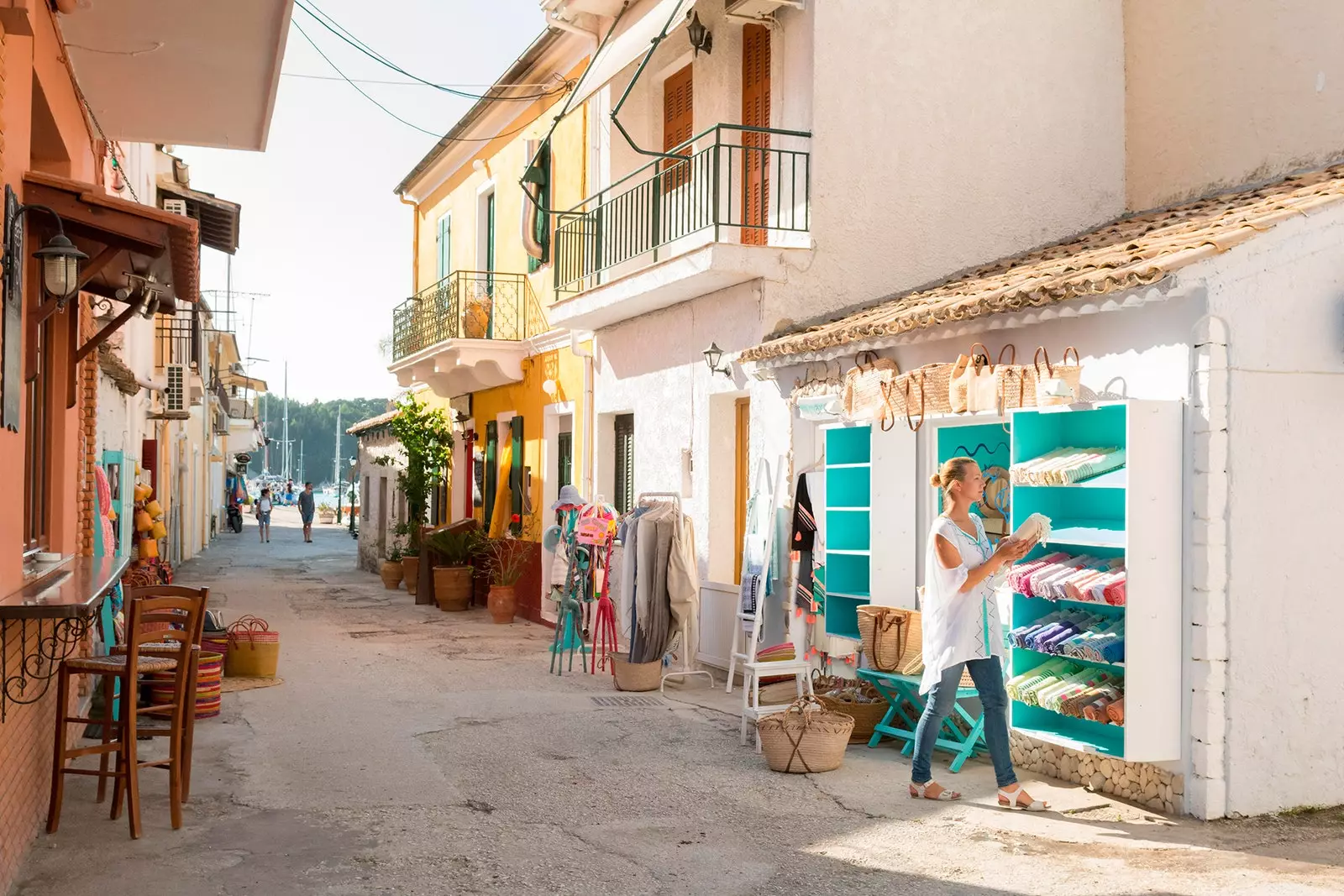 Treoir maidir le Paxos saor in aisce,