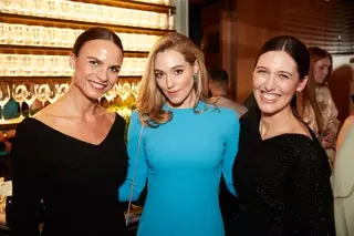 Nathalie Schyllert Jacqui Ritchie ve Emilia Wickstead