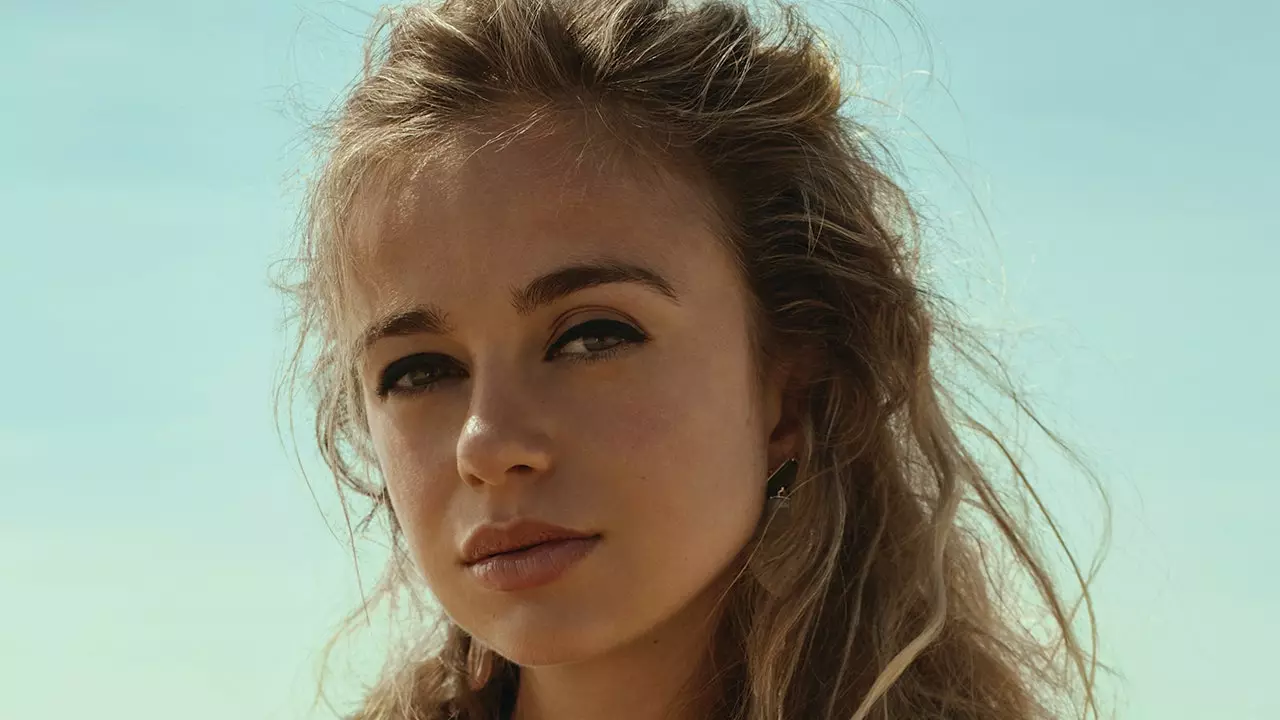 ווי גרין איז דיין טשעמאָדאַן? Amelia Windsor שאַרעס איר עקאָ-רייזע פּאַקינג עצות