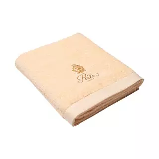 The Ritz Paris Towels Untuk memesan menginap di Ritz Paris adalah salah satu hadiah terbesar di dunia untuk memberikan...