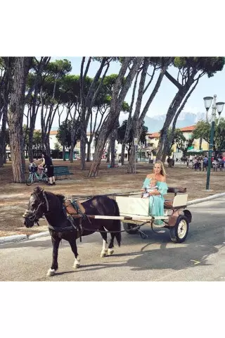 Un altre dia de vagues de taxis a Itàlia per a Alice NaylorLeyland i la seva filla. Això haurà de fer