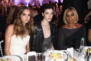 Cara Delevingne Annie Clark u Mary J. Blige