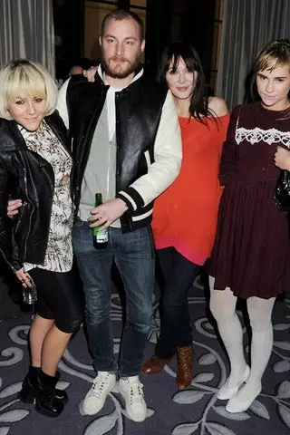 Jaime Winstone James Small Annabelle Neilson sy Suki Waterhouse