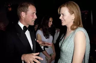 De hertog en hertogin van Cambridge ontmoeten Nicole Kidman tijdens een BAFTA-receptie in LA 2011.