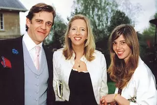 Ben Elliot, Hon Flora Hesketh a Ines Ferro Riberio