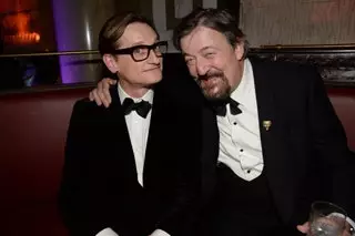 Hamish Bowles kaj Stephen Fry