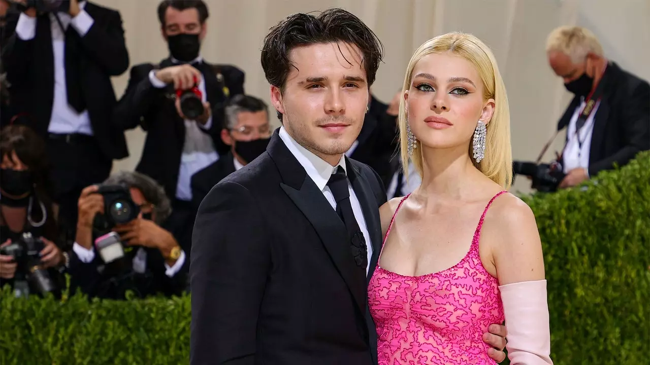 Brooklyn Beckham na Nicola Peltz barangije imyiteguro yubukwe bwa Palm Beach