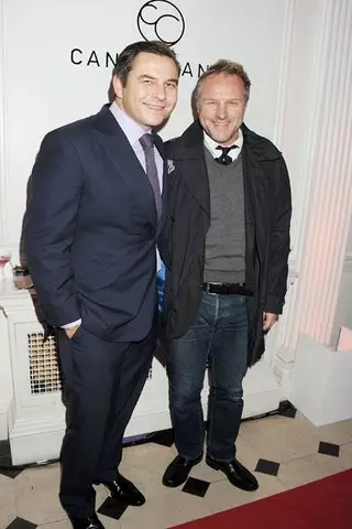 David Walliams iyo Simon Mills