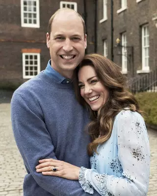 Leurs portraits du 10e anniversaire de mariage pris au palais de Kensington 2021