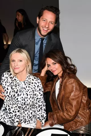 Laura Brown Derek Blasberg et Katie Holmes