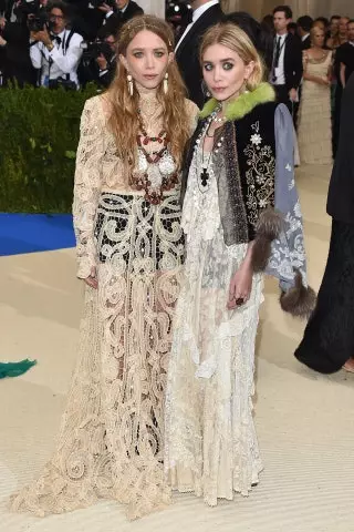 MaryKate Olsen na Ashley Olsen