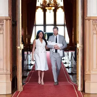 Iyo Duke neDuchess yeSussex panguva yekufona nemwanakomana wavo achangozvarwa May 2019