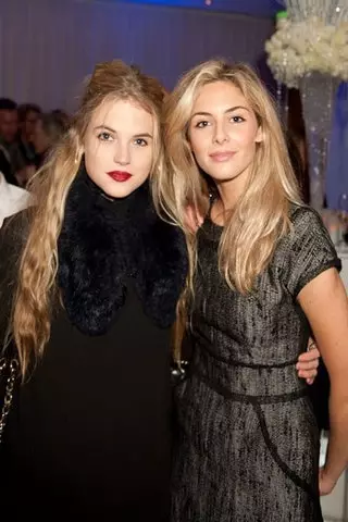 Gabriella Wilde ndi Tamsin Egerton