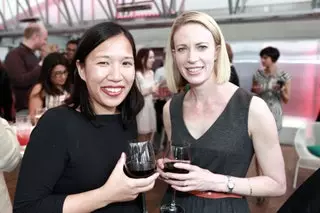 Margaret Lu และ Rebecca Keating