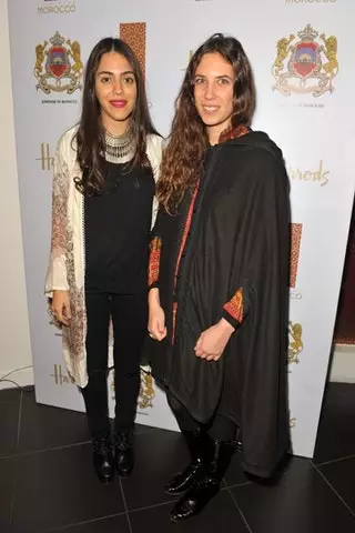 Dana Alikhani ve Tatiana Santo Domingo