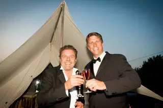 Martin Roberts dan Mark Sorrill