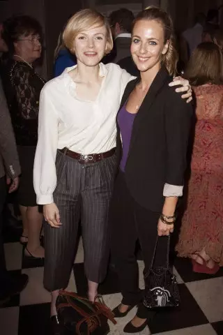 Maxine Peake ve Miranda Raison