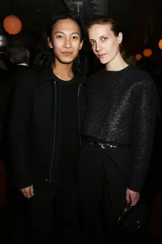 Alexander Wang နှင့် Vanessa Traina တို့ဖြစ်သည်။