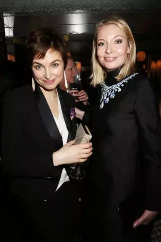 Karina Dobrotvorskaya och Viktoria Davydova