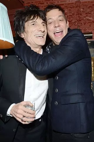 Ronnie Wood y Jamie Hince