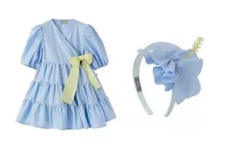 Ang mga accessories ay partikular na kaibig-ibig na may napakarilag na headpieces para sa mga batang babae. Maikling manggas na cornflower blue na damit mula sa...