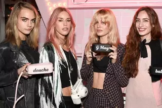 Cara Delevingne Mary Charteris Georgia May Jagger und Lizzy Jagger