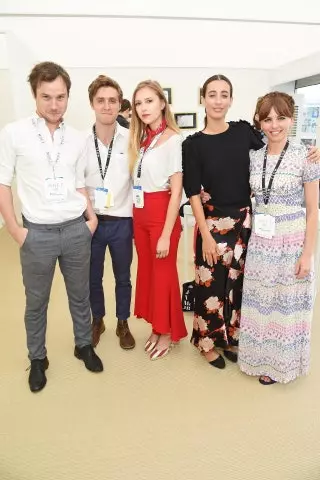 Henry Pettigrew Jack Farthing Hanako Footman Laura Jackson และ Ophelia Lovibond