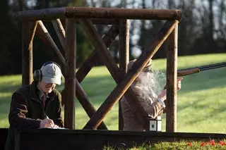 Kumagazini ka-April: Holland & Holland clay pigeon shoot 9040_3