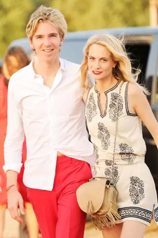 James Cook naPoppy Delevingne