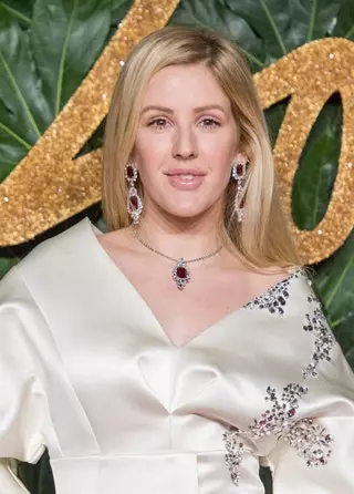 Arrivée aux Fashion Awards 2018 en partenariat avec Swarovski au Royal Albert Hall de Londres