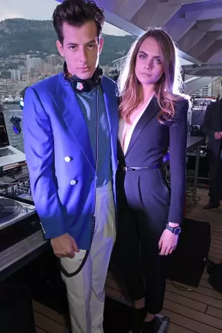 Mark Ronson dan Cara Delevingne