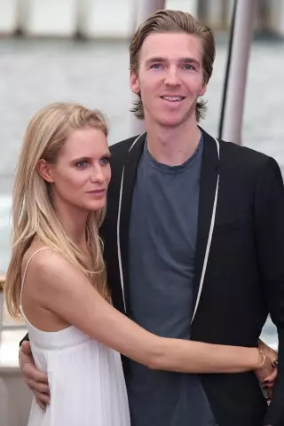 Poppy Delevingne dan James Cook