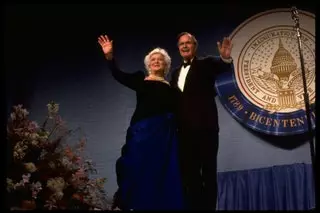 George na Barbara Bush 1989