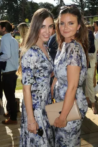 Amber Le Bon en Lady Natasha Rufus Isaacs